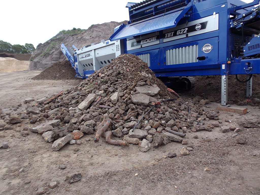 Used Topsoil Screeners for sale - Buy and Sell with FindEQ